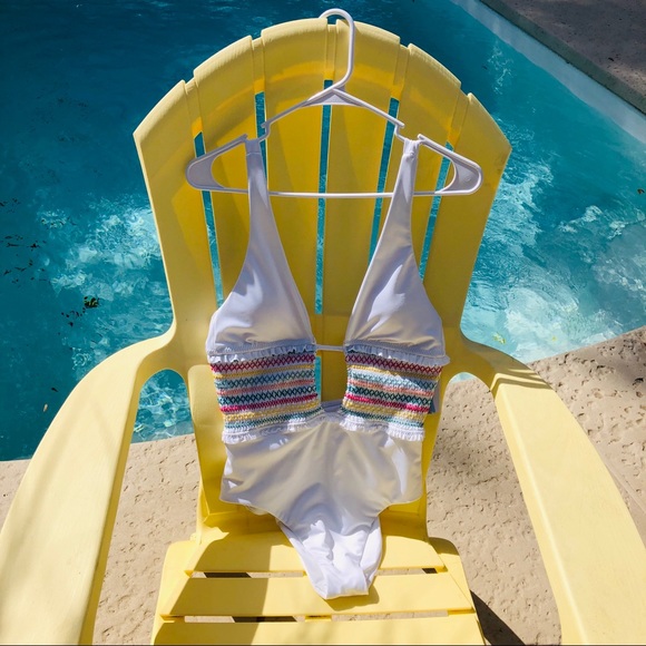 isabella rose | Swim | Isabella Rose Crystal Cove Onepiece Swim | Poshmark